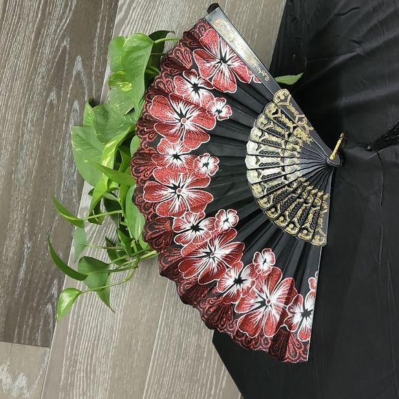 victorian days | Accessories | Victorian Inspired Red Scalloped Glitter ...